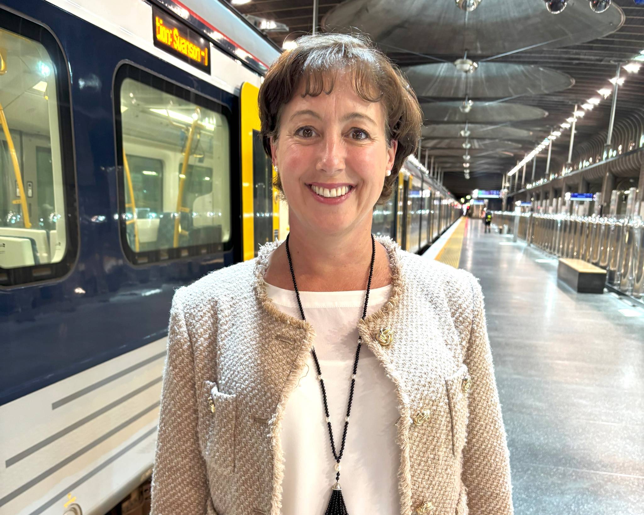 Louise Pengelly | Auckland One Rail